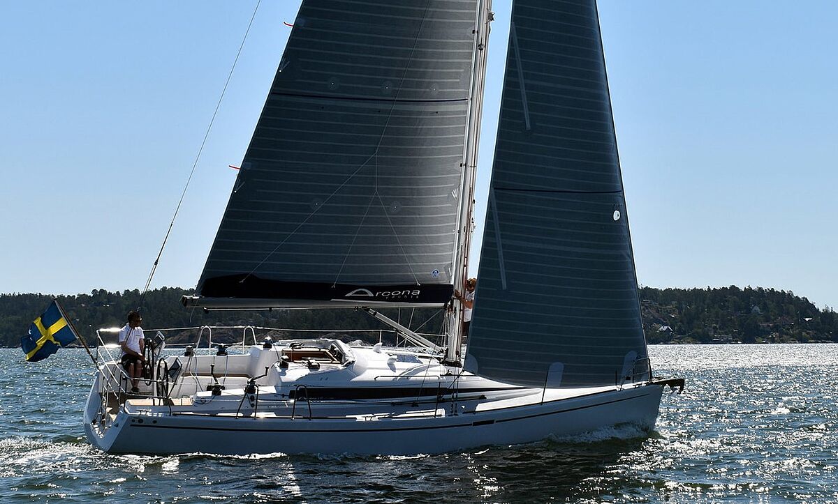 Ny Arcona 345 for dem der vil vinde og sejle tursejlads - Minbåd.dk