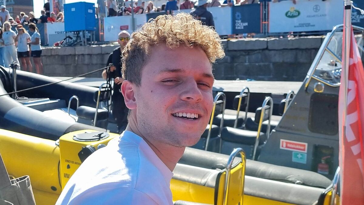 Se YouTuberen Rasmus Brohave, der blev Leg Jumper, da han hoppede i ...